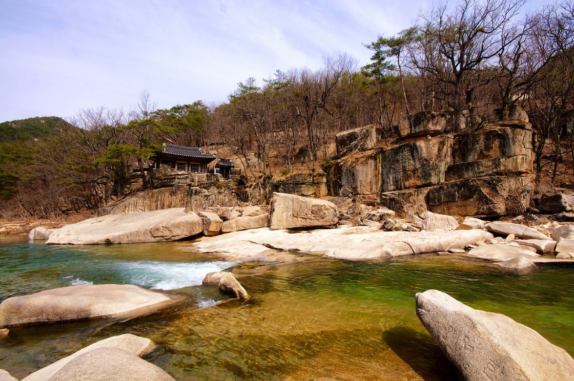 GOESAN – SEOUL Magazine