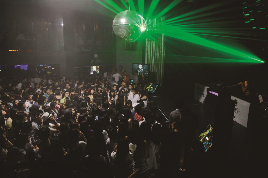 Gangnam Style vs.Gangbuk Style – SEOUL Magazine