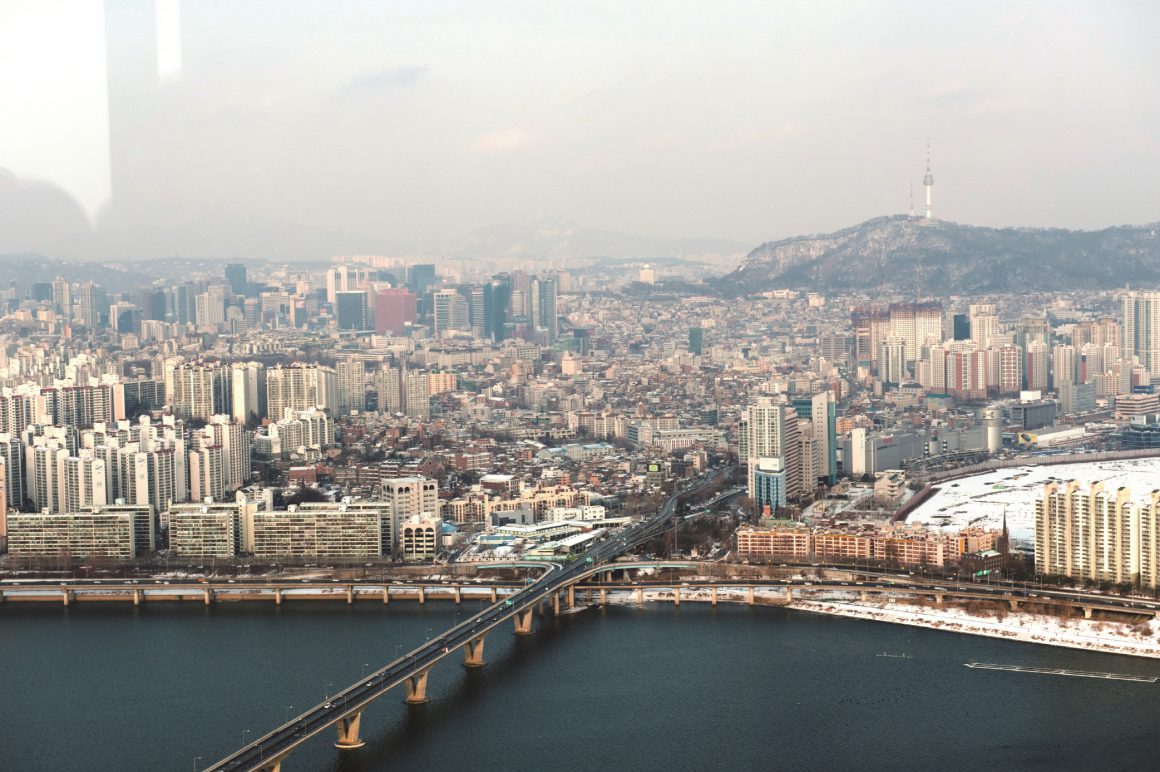 A walk through Yeouido in the spring – SEOUL Magazine